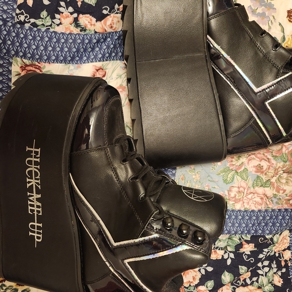 Demonia | Shoes | Demonia Platform Sneakers | Poshmark